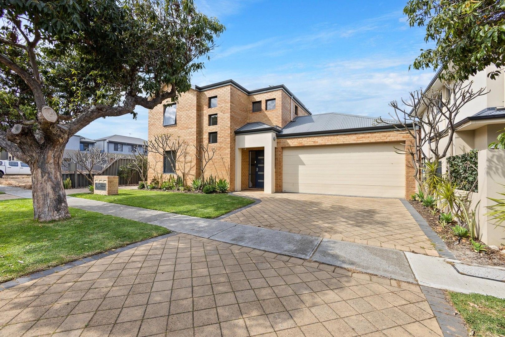 57A Milton Street, Mount Hawthorn WA 6016 - Townhouse For Rent | Domain