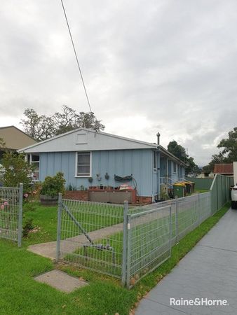 3/5 Wilson Avenue, Nowra NSW 2541 - Studio For Rent - $350 | Domain