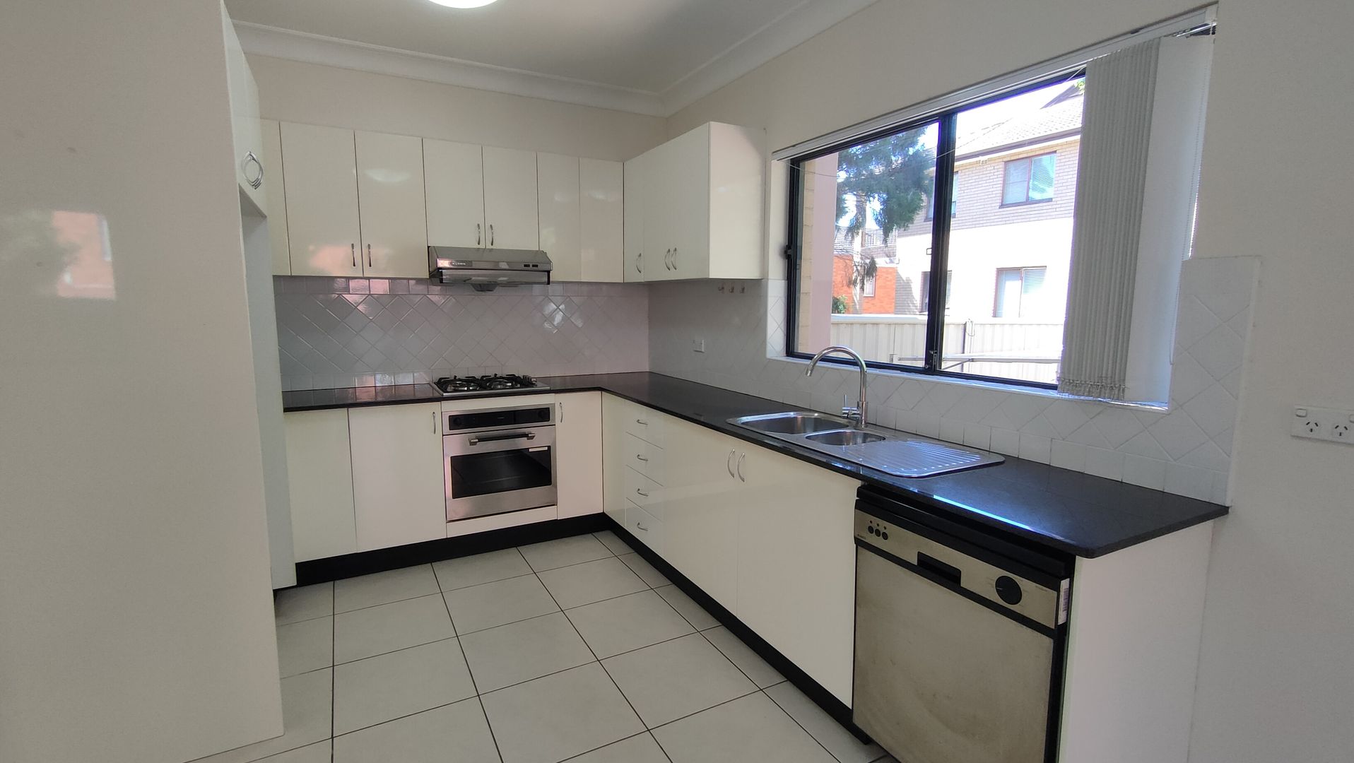5/1-2 Rena Street, South Hurstville NSW 2221 - Townhouse For Rent | Domain