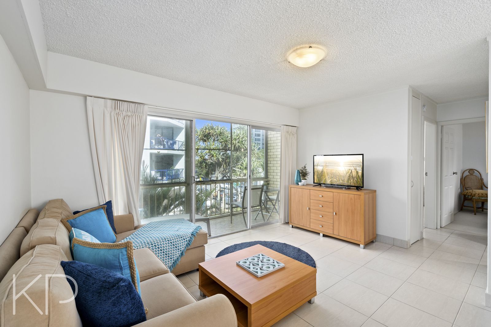 Sold 4/15 Laycock Street, Surfers Paradise QLD 4217 on 12 Jan 2023 ...