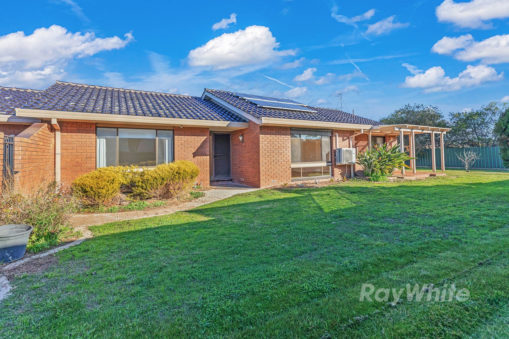 44 Queen Street, Rochester VIC 3561 | Domain