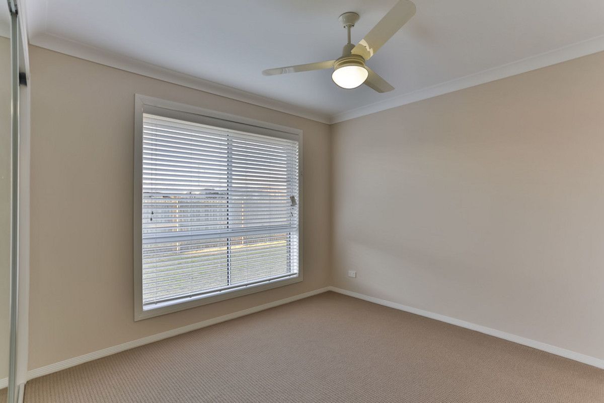 5 Opperman Drive, Kearneys Spring QLD 4350 - House For Rent | Domain