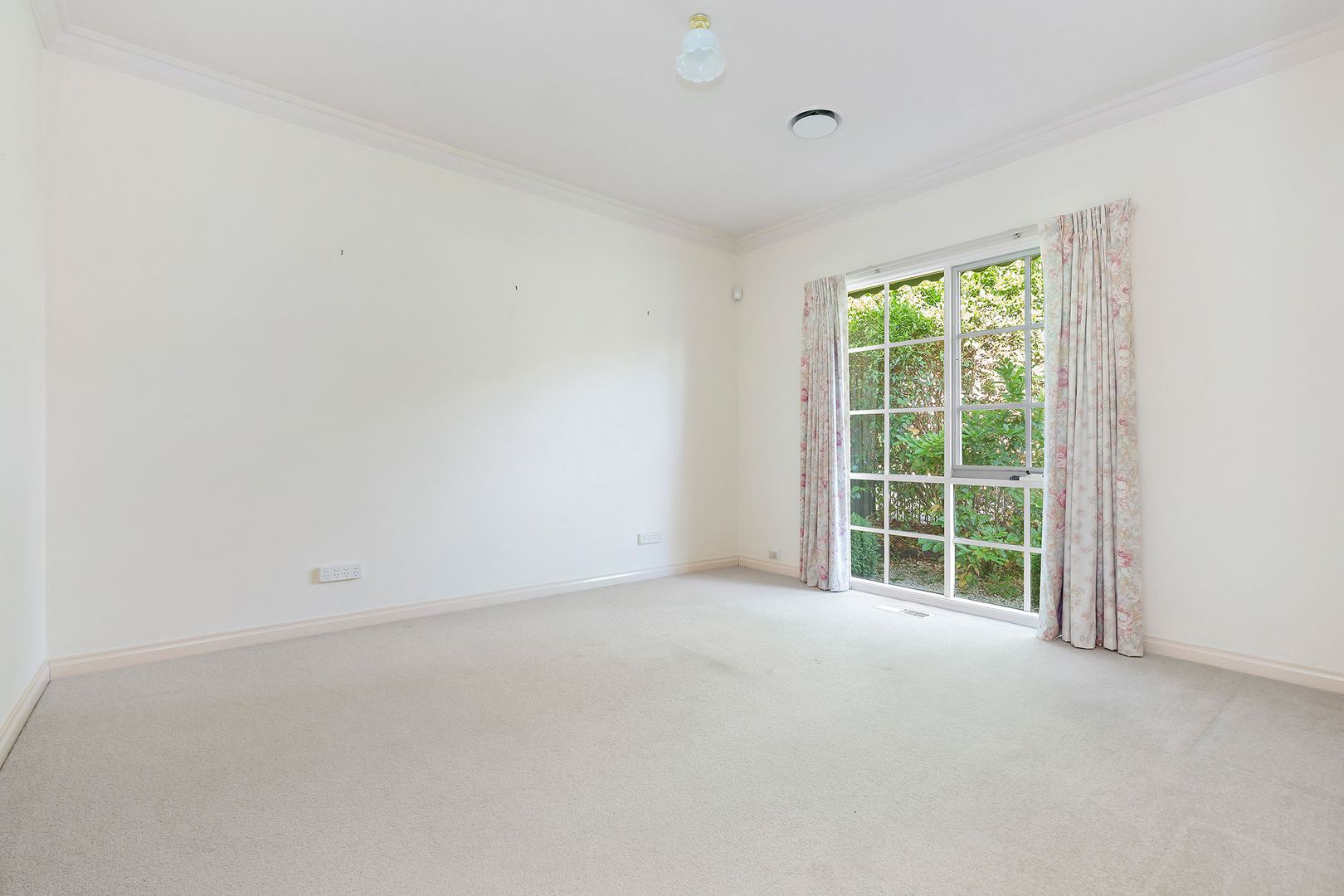 2C Wellesley Street, Mont Albert VIC 3127 - House For Rent | Domain