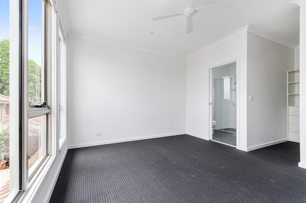 2/32 Brian Street, Balgownie NSW 2519 - Townhouse For Rent | Domain
