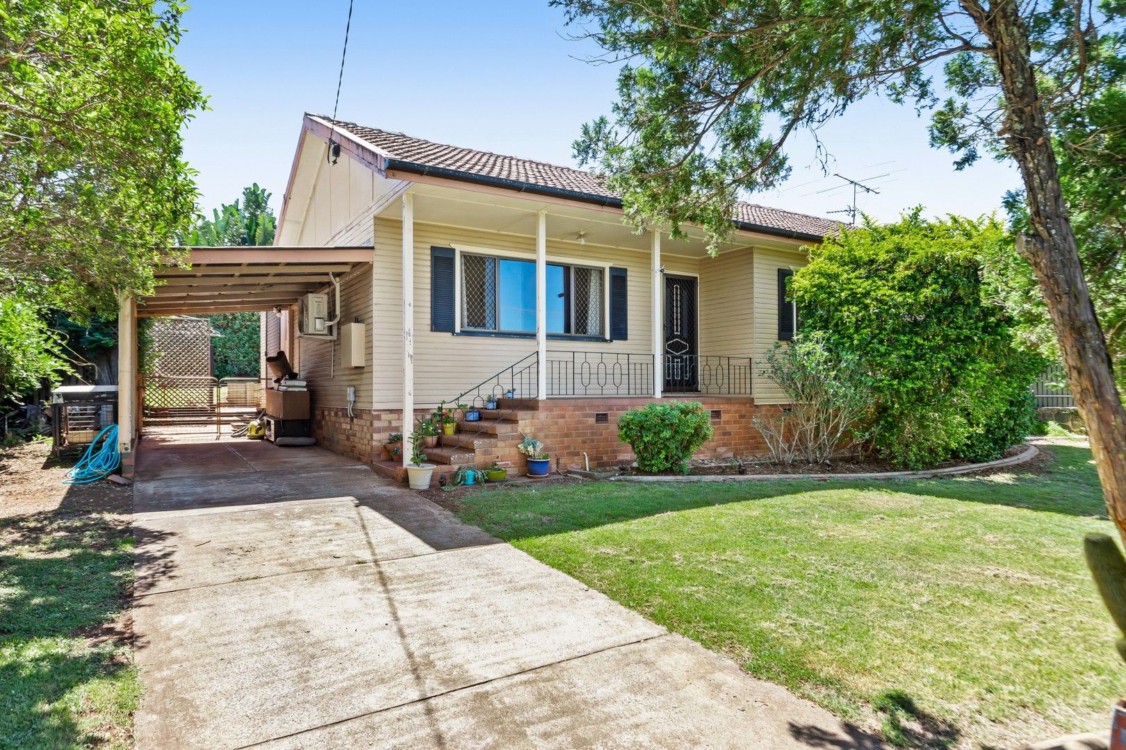 13 Geoffrey Street, Mount Lofty QLD 4350 | Domain