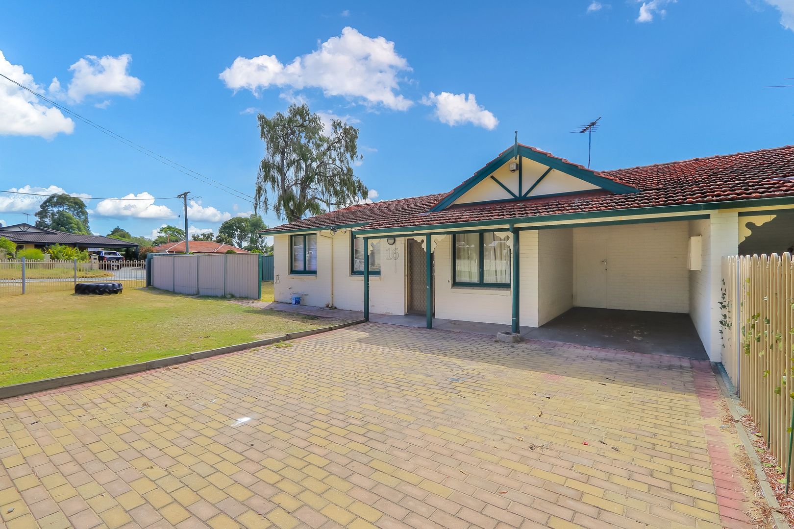 16 Scanlon Way, Lockridge WA 6054 - Duplex For Rent | Domain