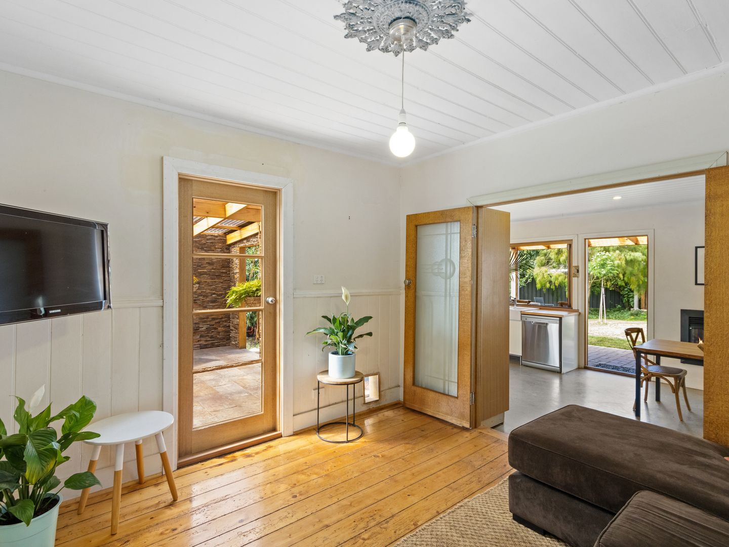 6 McKenzie Street, Alexandra VIC 3714 | Domain