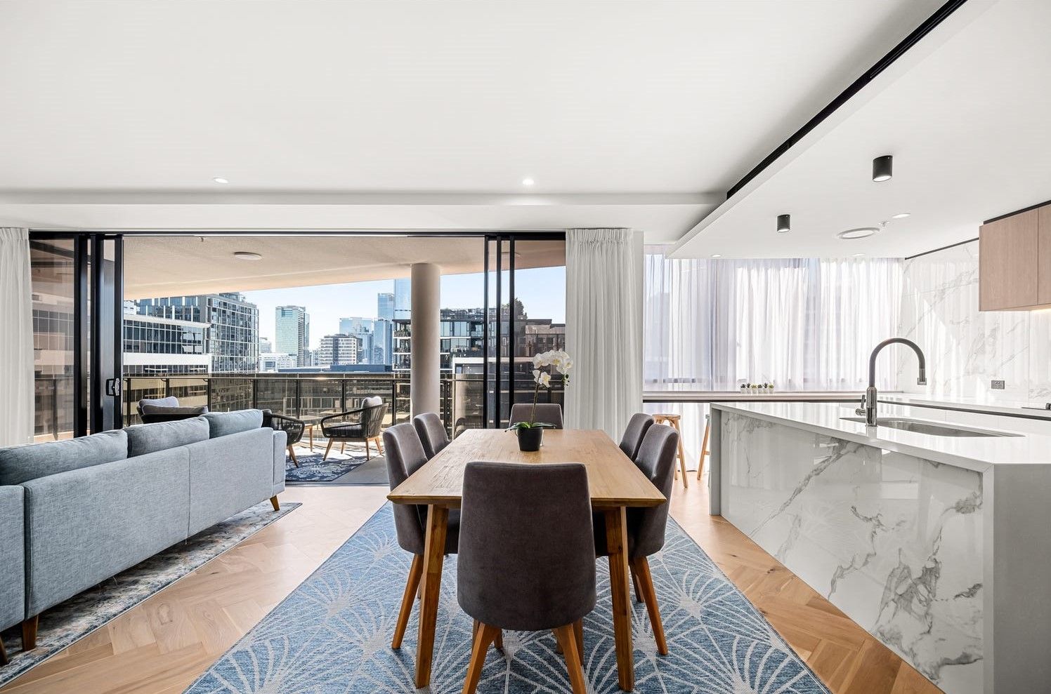 21005/33 Manning Street, South Brisbane QLD 4101 - Apartment For Rent ...