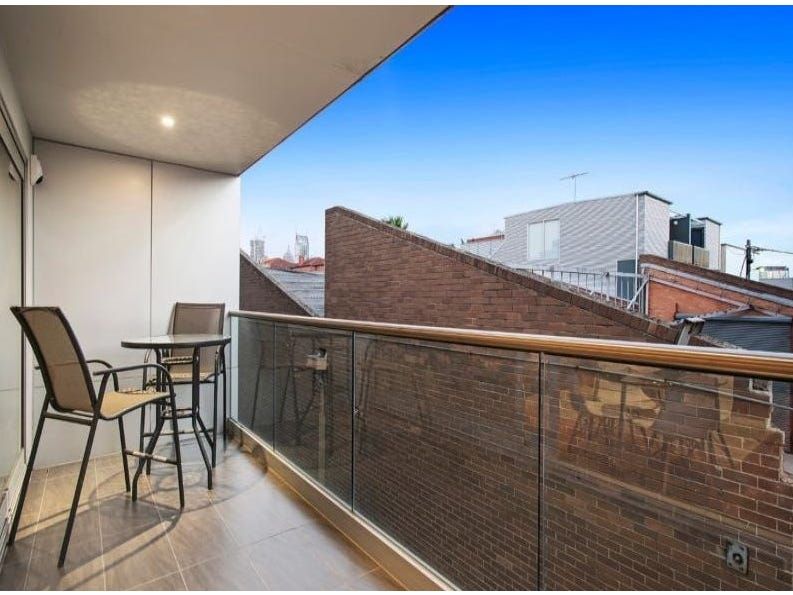 5 Curzon Place, North Melbourne VIC 3051 - House For Rent - $650 | Domain