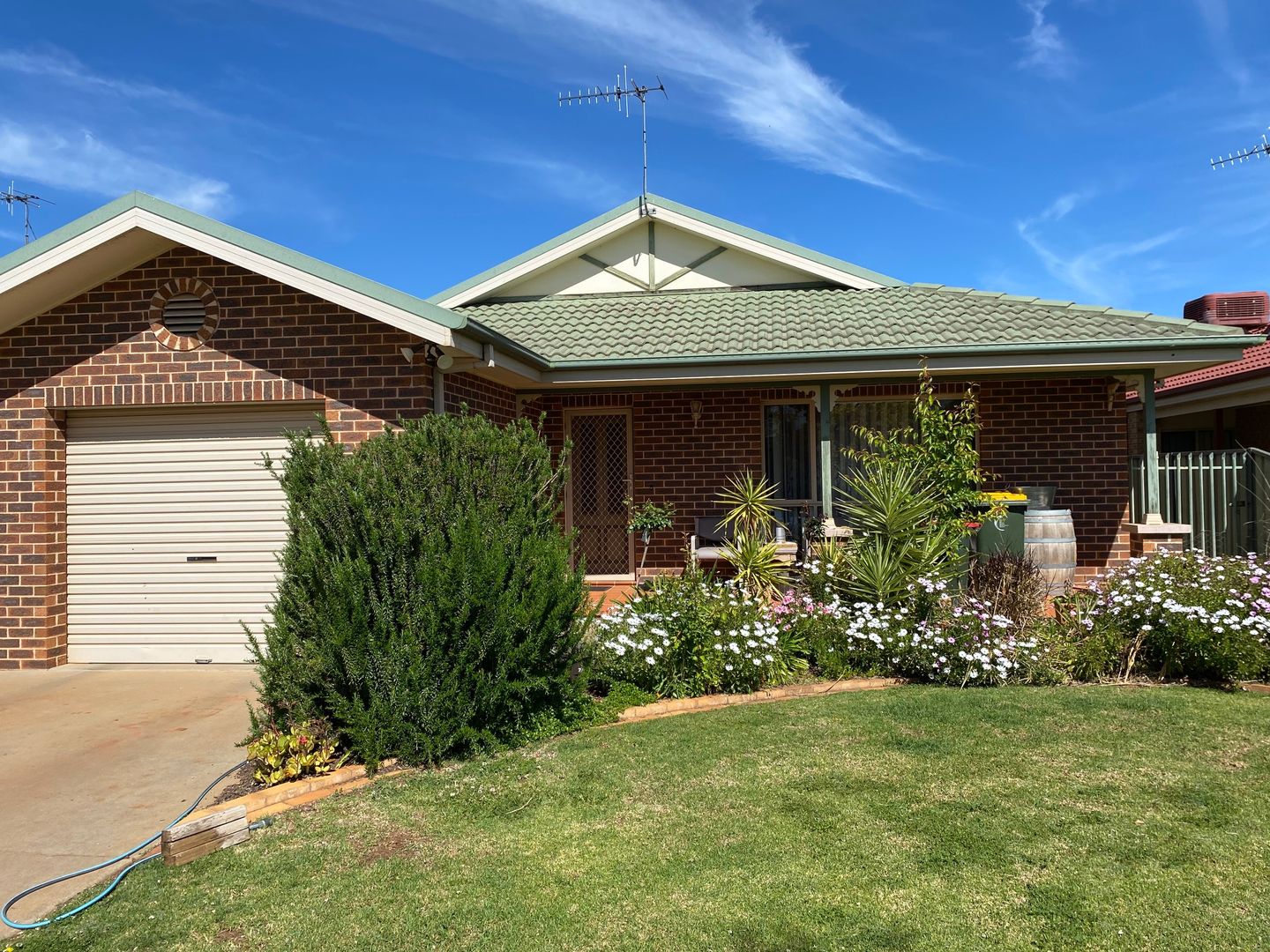 2/24 Dickson Road, Griffith NSW 2680 - Apartment For Rent - $410 | Domain