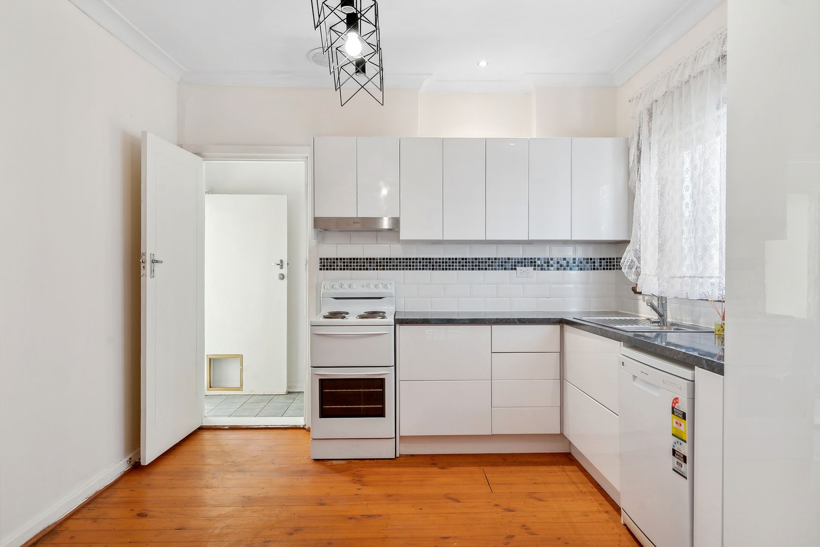 15 Brunton Street, Elizabeth North SA 5113 - House For Rent - $420 | Domain