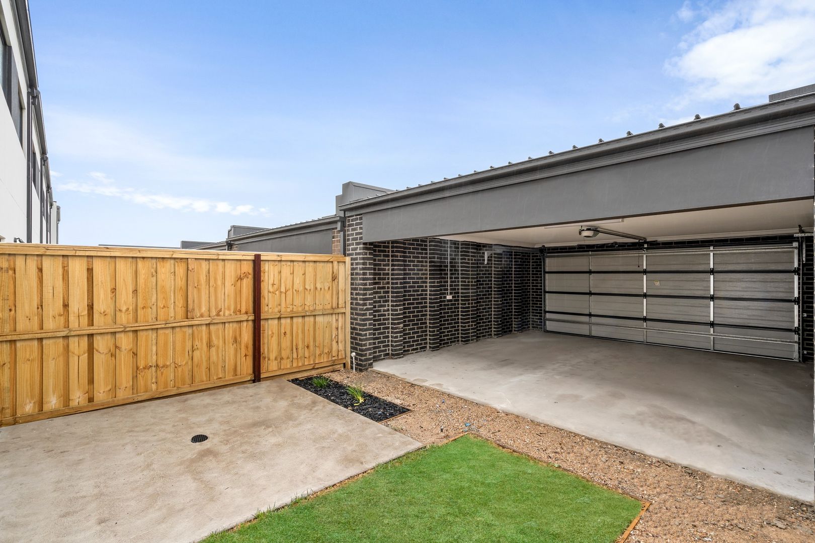 64 Coridale Boulevard, Lara VIC 3212 - Townhouse For Rent - $540 | Domain