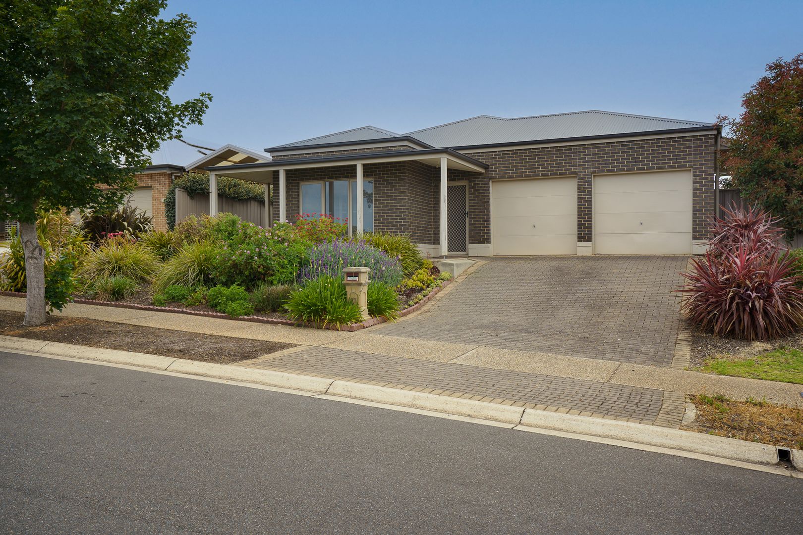 37 Belmont Cres, Mount Barker SA 5251 - House For Rent | Domain