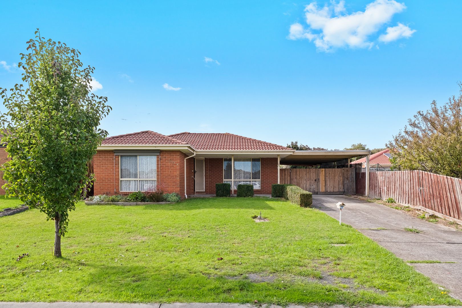 20 Jaye Place, Cranbourne West VIC 3977 - House For Rent - $475 | Domain