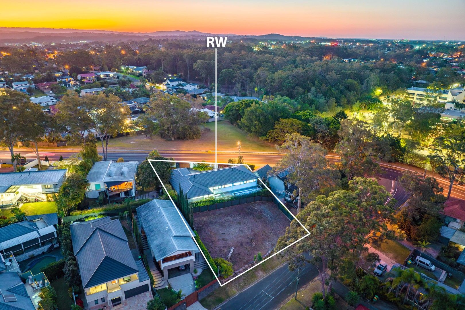 176 Heeb Street, Benowa QLD 4217 | Domain