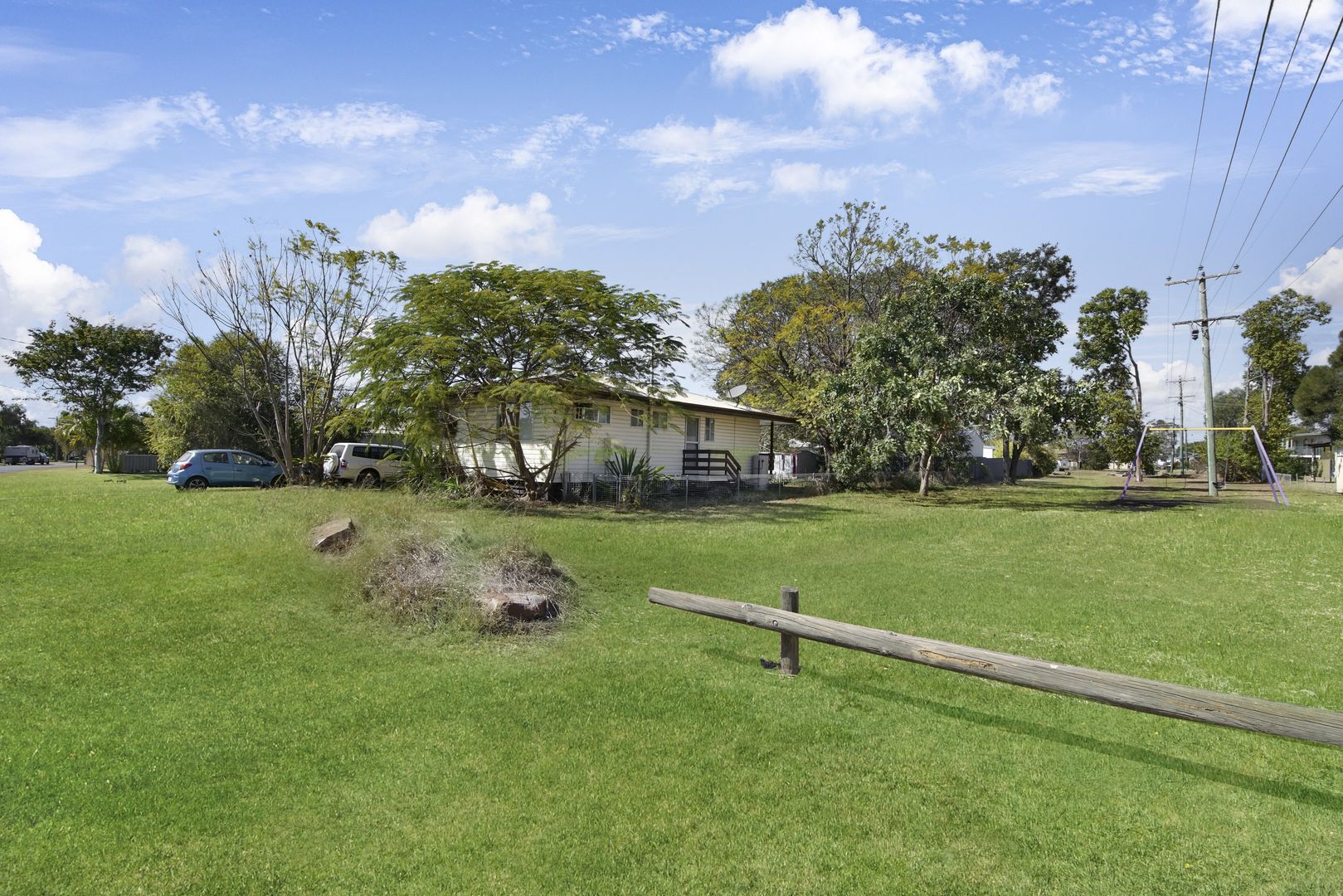 14 Middle Crescent, Dysart QLD 4745 | Domain