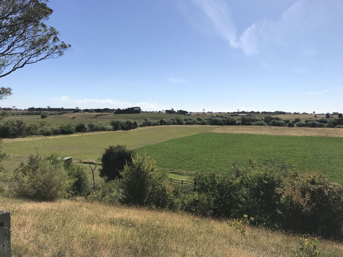 64 Riley Street, Bairnsdale | Property History & Address Research | Domain