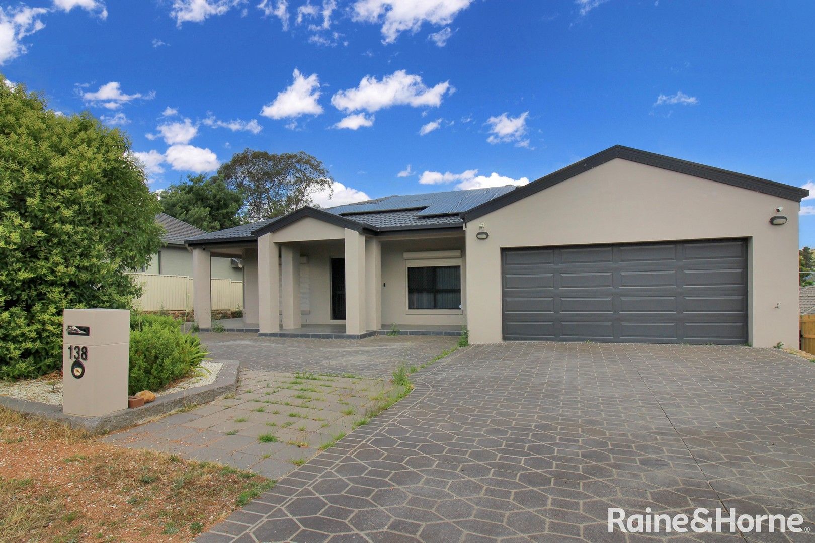 138 Halloran Drive, Jerrabomberra NSW 2619 - House For Rent | Domain
