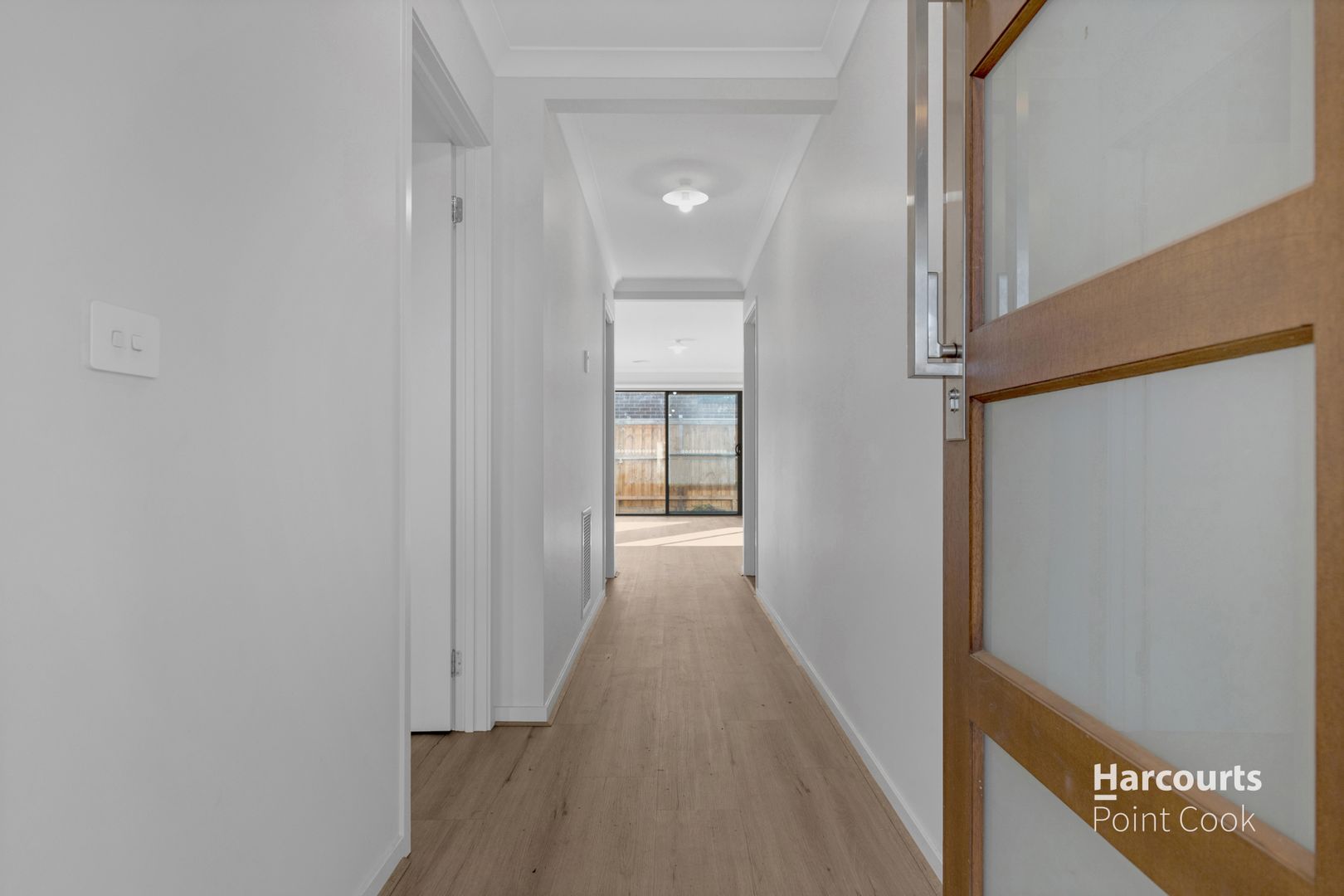 20 Blackscroft Road, Thornhill Park VIC 3335 - House For Rent - $460 ...