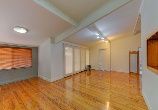 52 Roderick Street, Tamworth NSW 2340 - House For Rent | Domain