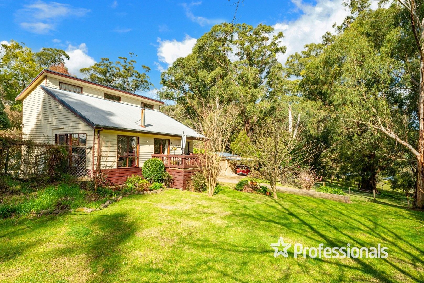 32 Wonga Road, Millgrove VIC 3799 - House for Sale | Domain