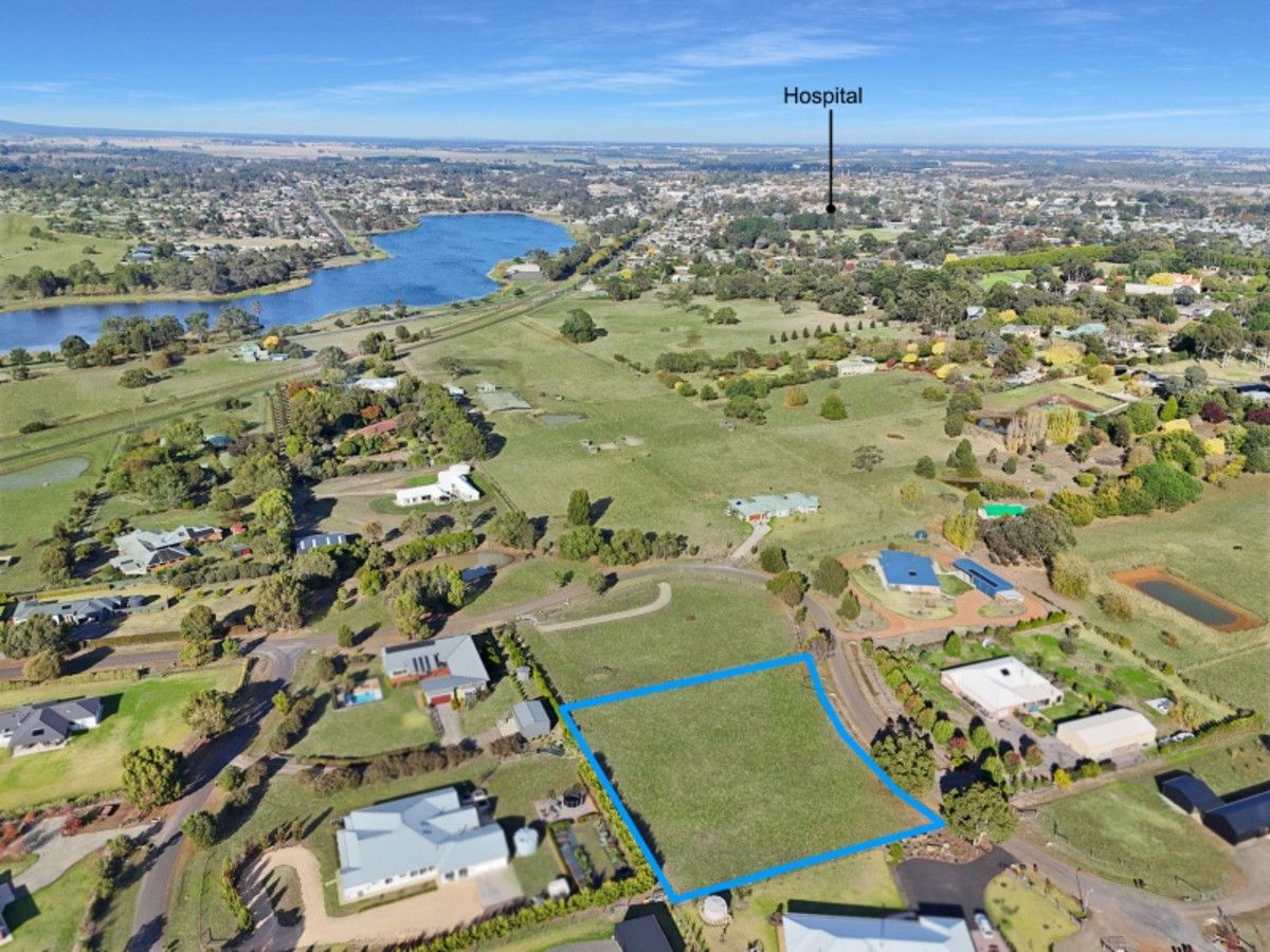 42 Bella Vista Place, Hamilton VIC 3300 | Domain
