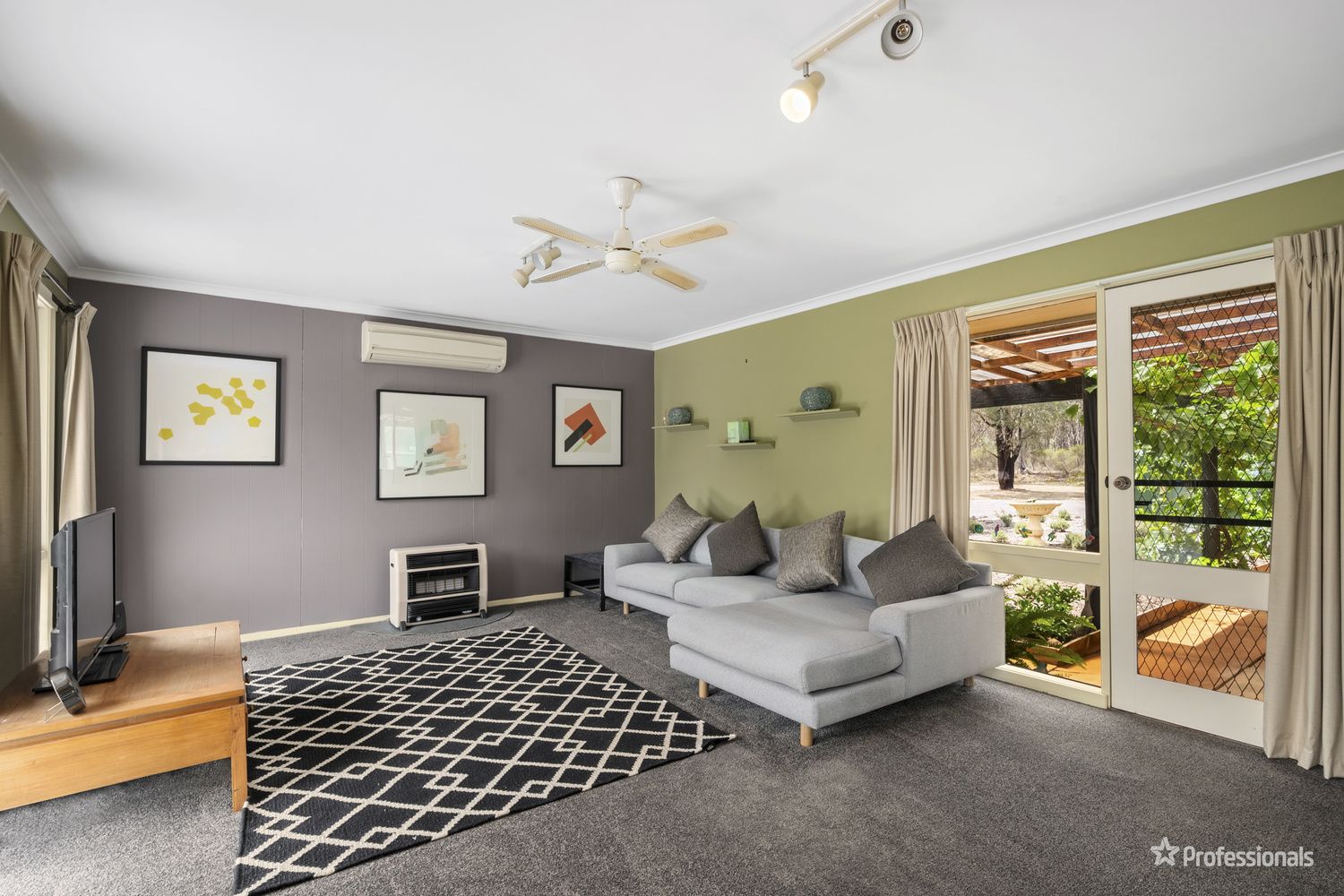 5081 Pyrenees Highway, Adelaide Lead VIC 3465 | Domain