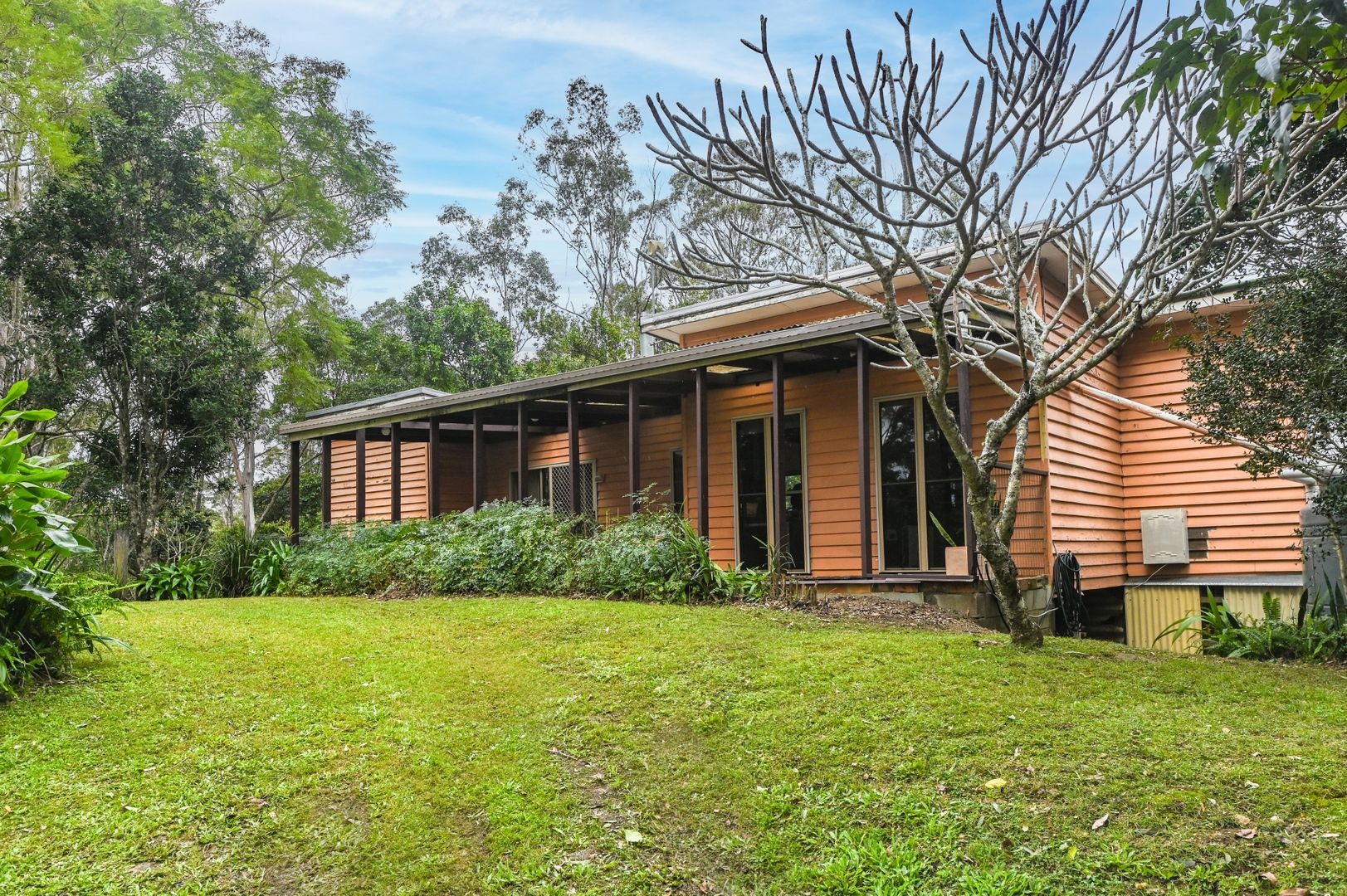 1885 Mount Nebo Road, Mount Nebo | Property History & Address Research ...