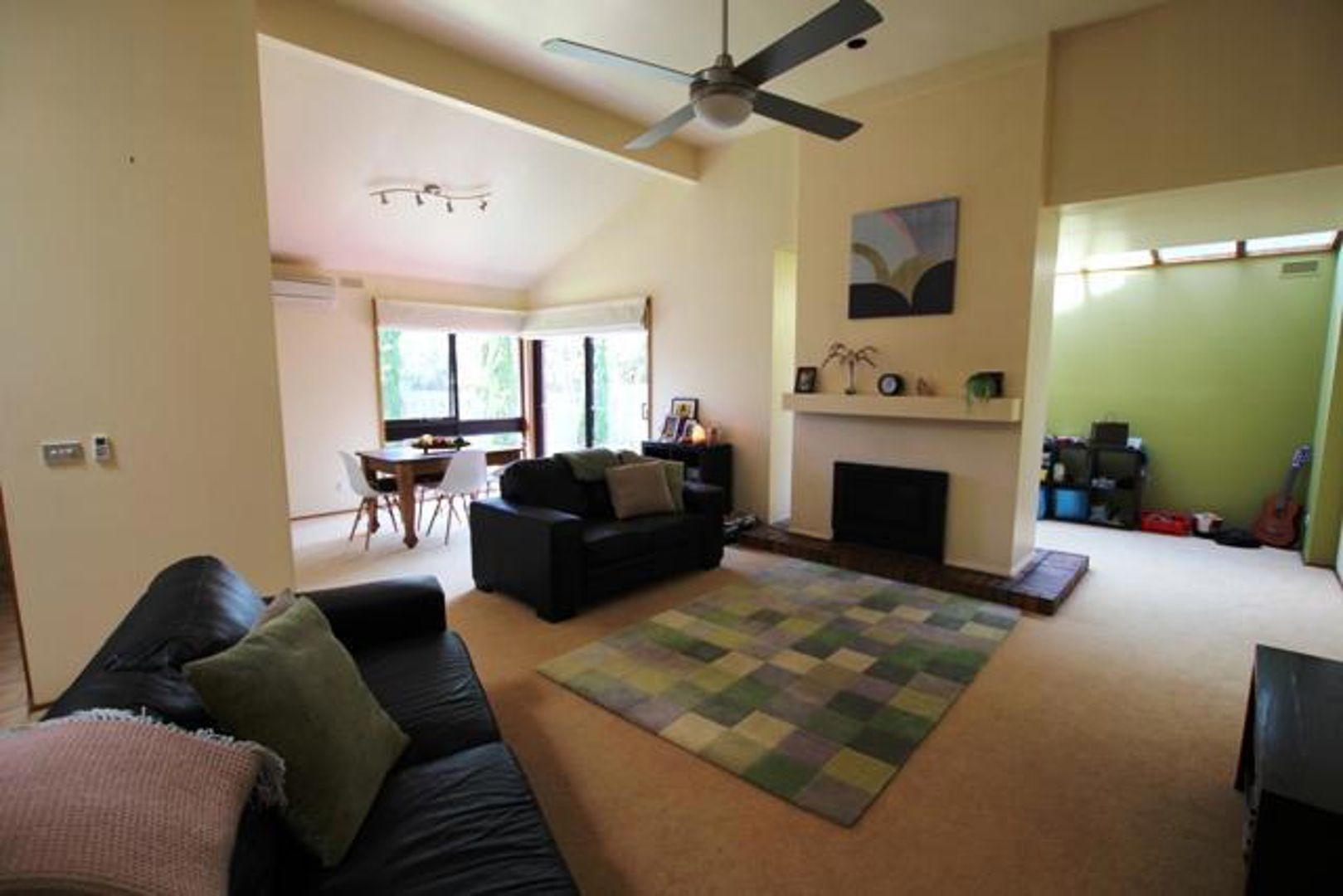 29 Sundale Road, Warrnambool VIC 3280 - House For Rent | Domain