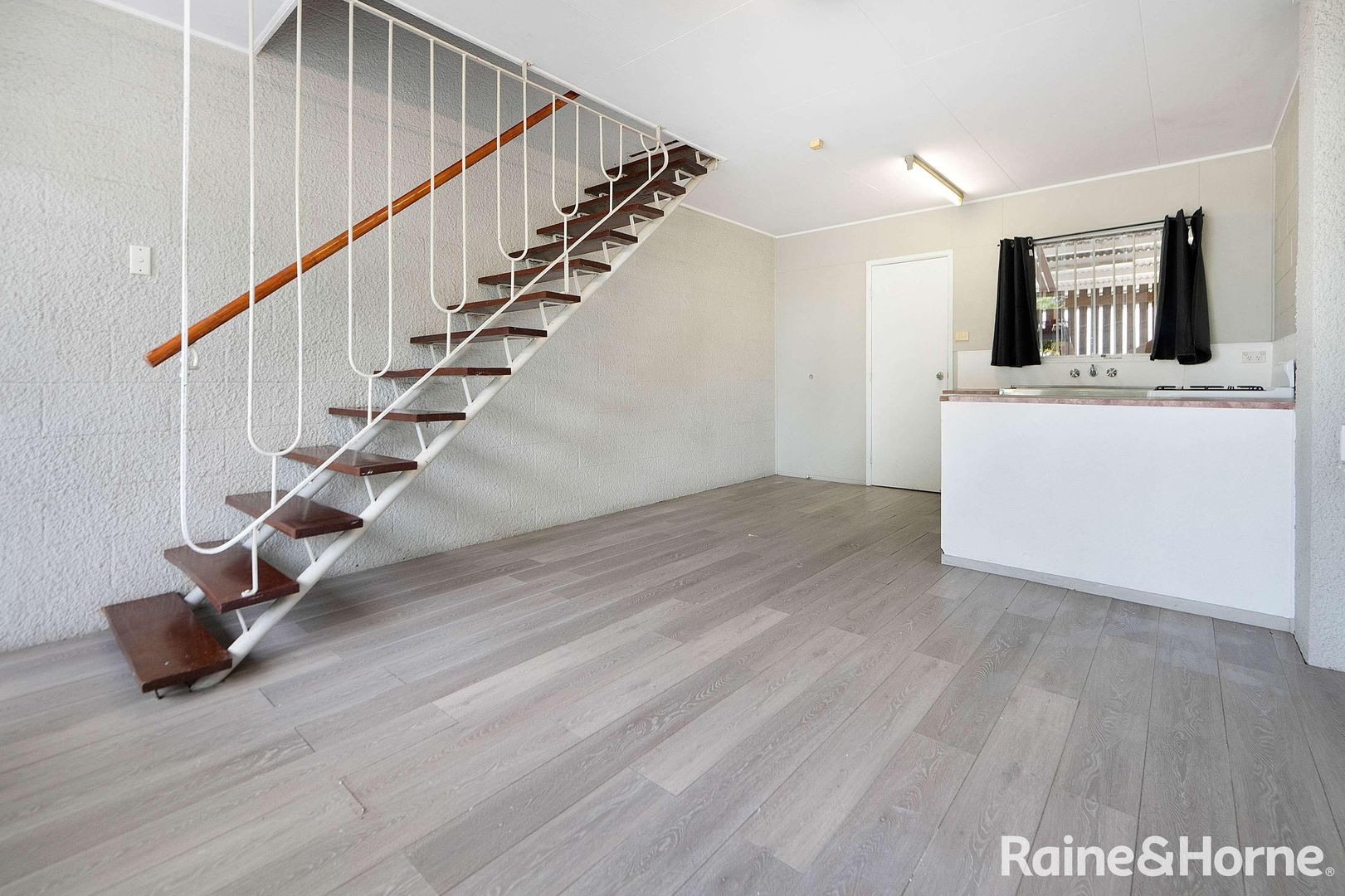 2/103 Milton Street, Mackay QLD 4740 - Apartment For Rent | Domain