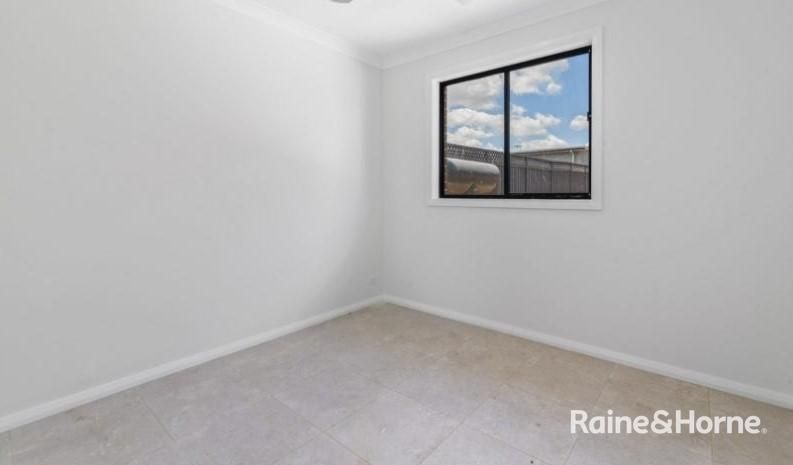 18B Moir Street, Smithfield NSW 2164 - House For Rent | Domain