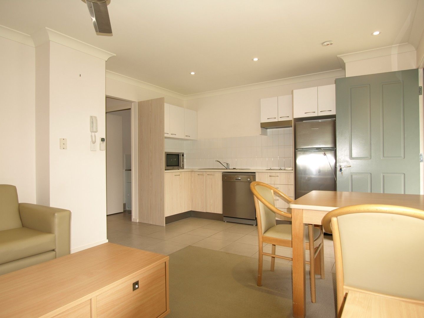Flinders View QLD 4305 - 1 bed block of units for Rent, $250 - 16462598 ...