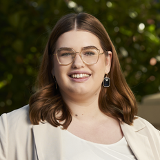 Stacey Foster | Ray White Norwood | Real Estate Agent in 249 Greenhill ...