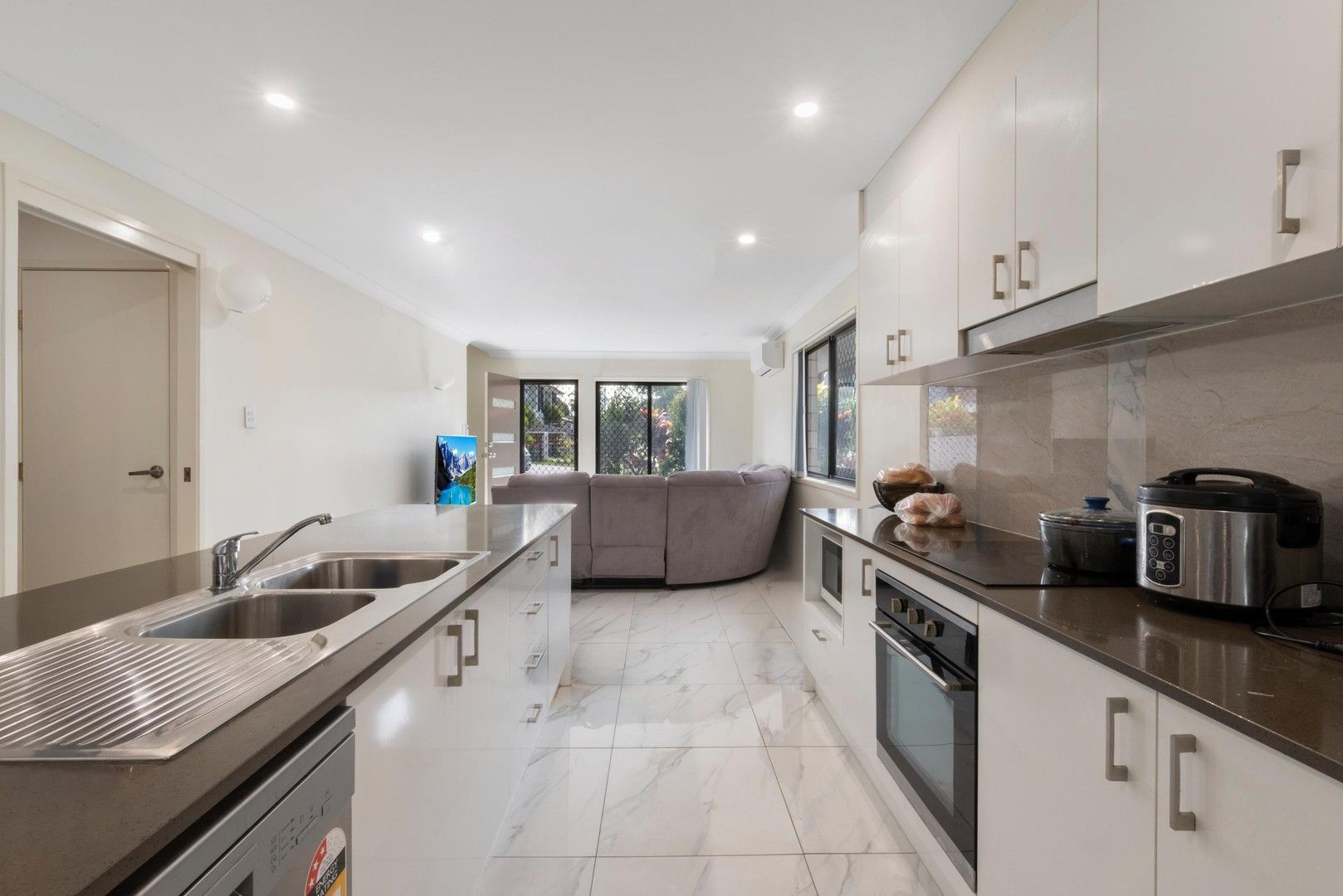 9/73 Redhead Street, Doolandella QLD 4077 | Domain