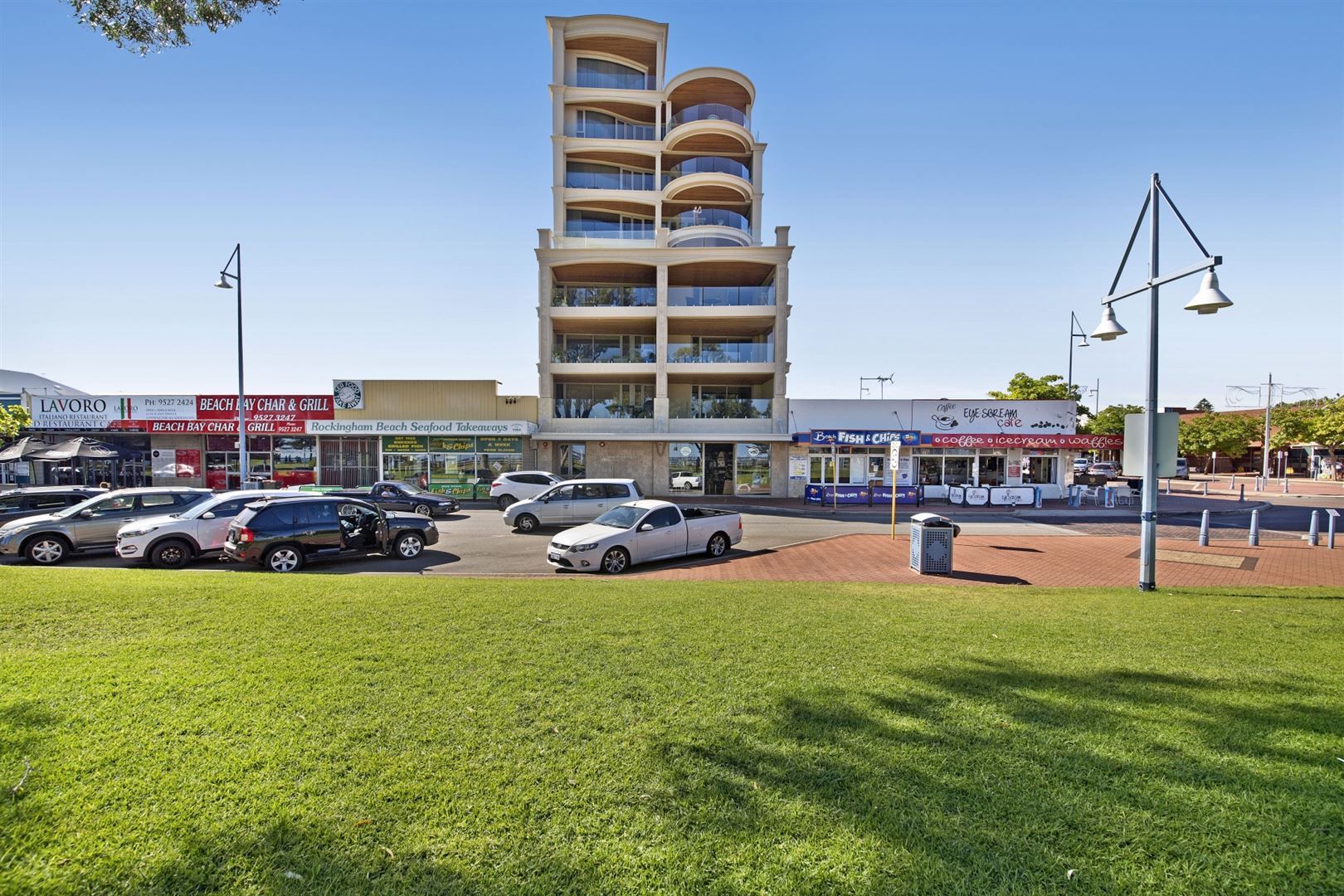 9/3 Rockingham Beach Road, Rockingha | Property History & Address ...