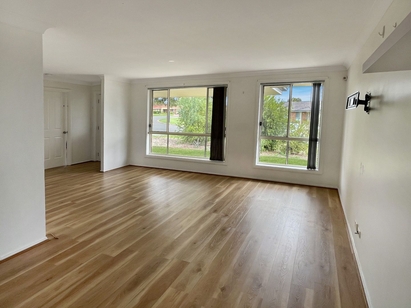 6 Peter Coote Street, Quirindi NSW 2343 - House For Rent - $550 | Domain