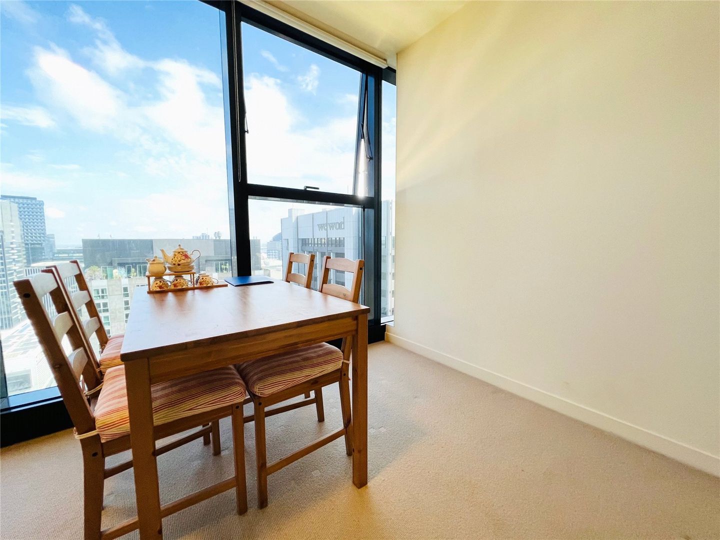 2910/568 Collins Street, Melbourne VIC 3000 - Apartment For Rent - $750 ...