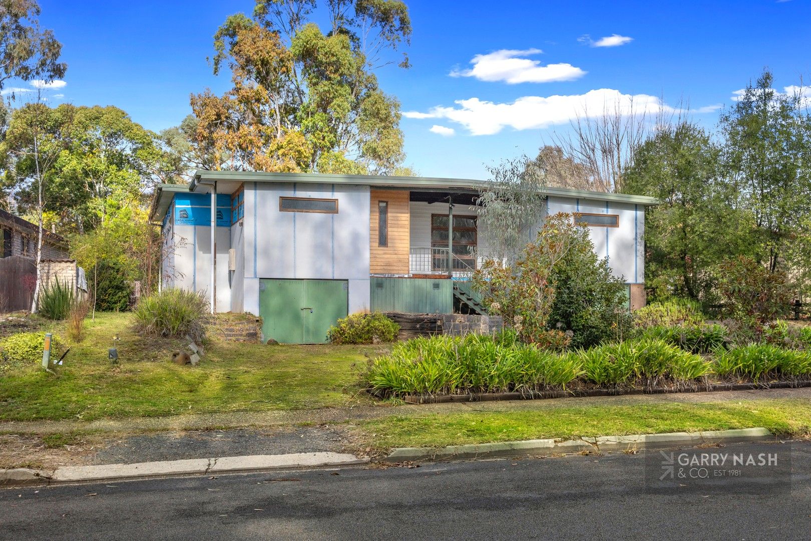 25 Park Avenue, Eildon VIC 3713 | Domain