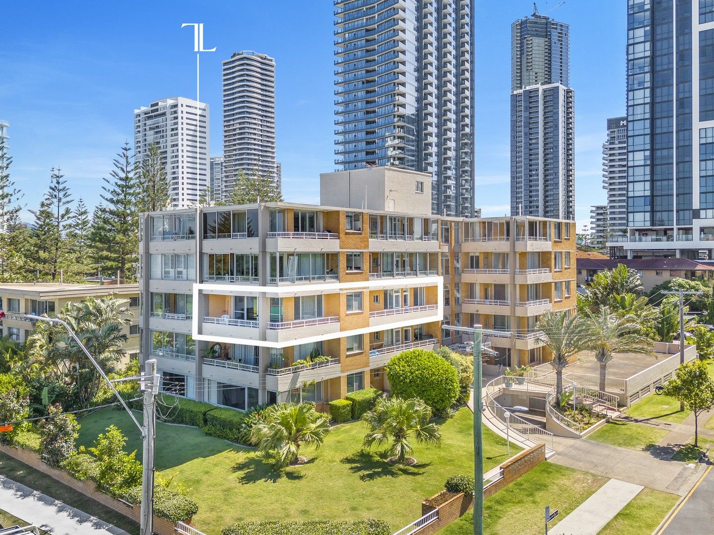 9/4 Elizabeth Avenue, Broadbeach QLD 4218 | Domain