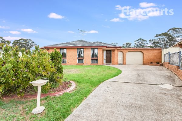 9 Yallara Street, St Helens Park NSW 2560 | Domain