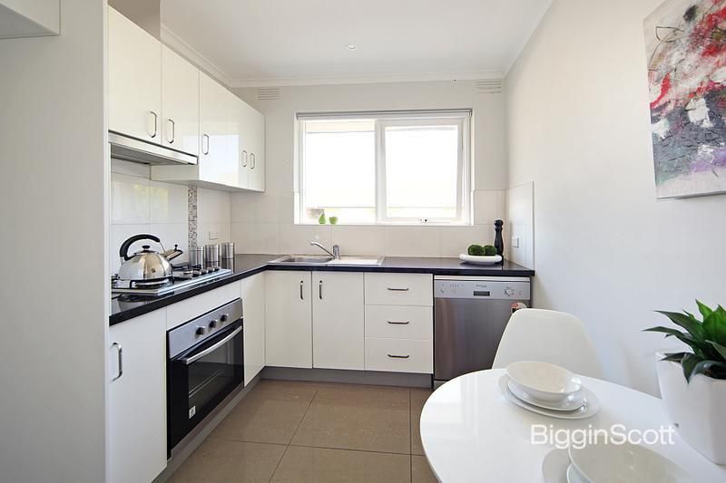 6/9 Maroona Road, Carnegie VIC 3163 - House For Rent - $460 | Domain