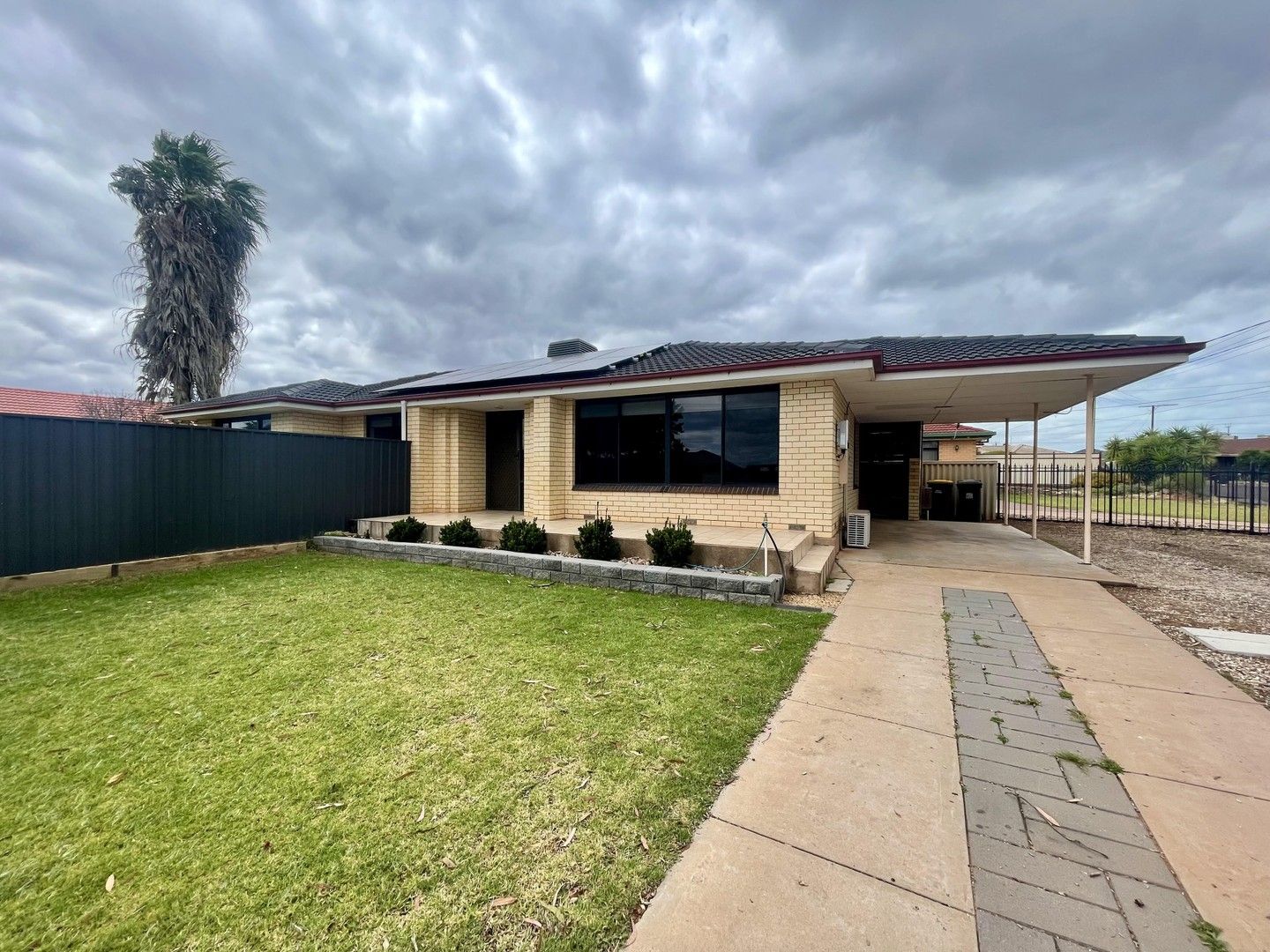 10 Butchart Court, Whyalla Norrie SA 5608 - House For Rent | Domain