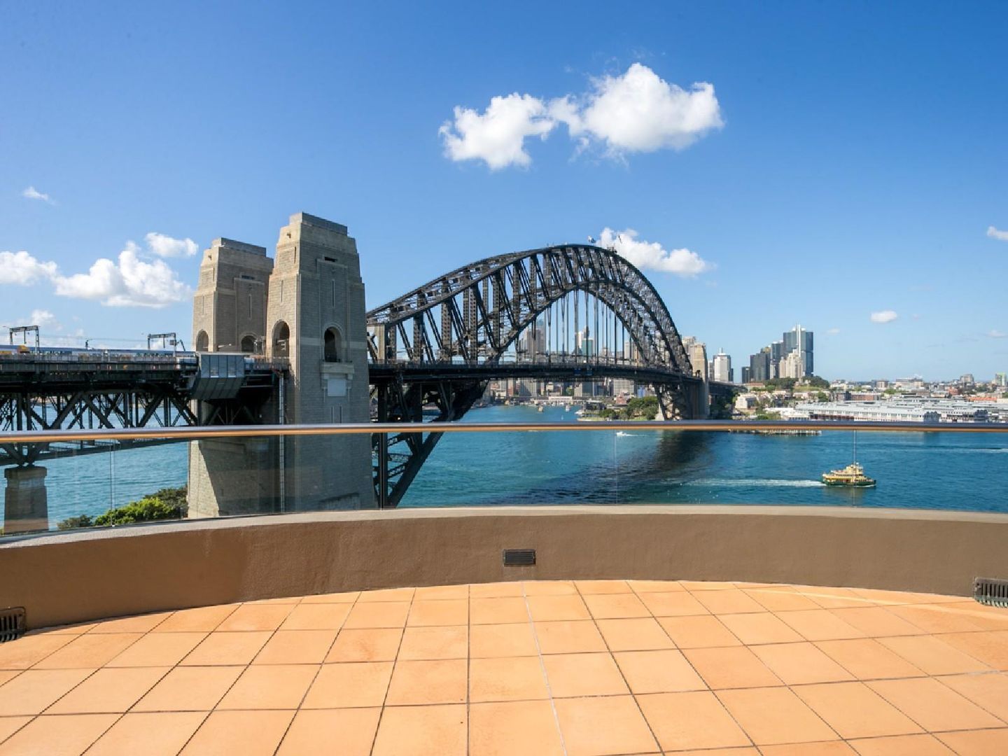 14/1 Northcliff Street, Milsons Point NSW 2061 - Apartment For Rent ...