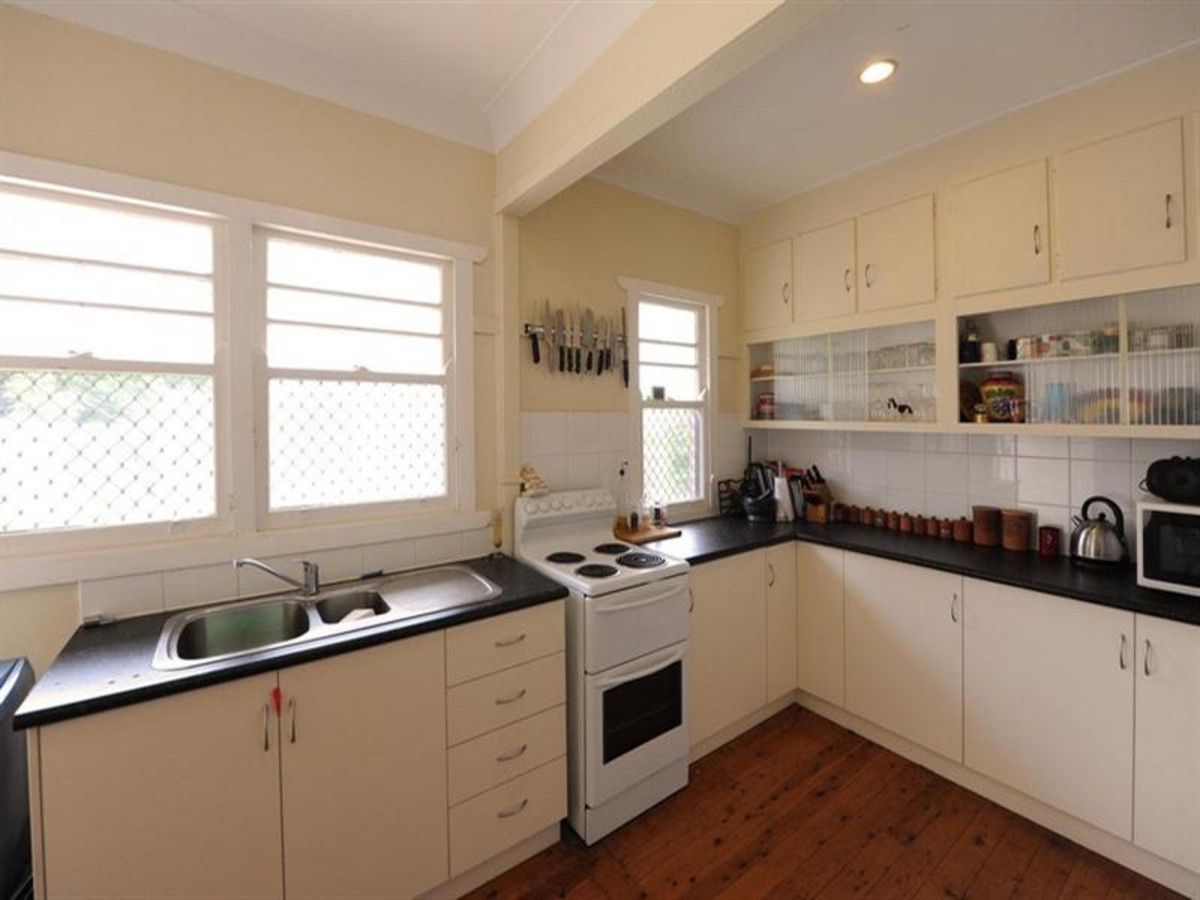 27 Justin Street, Harristown QLD 4350 - House For Rent | Domain