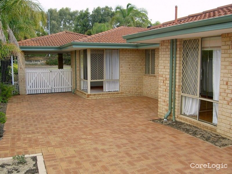17 Mapstone Gardens, Room 05, Murdoch WA 6150 - House For Rent - $285 ...