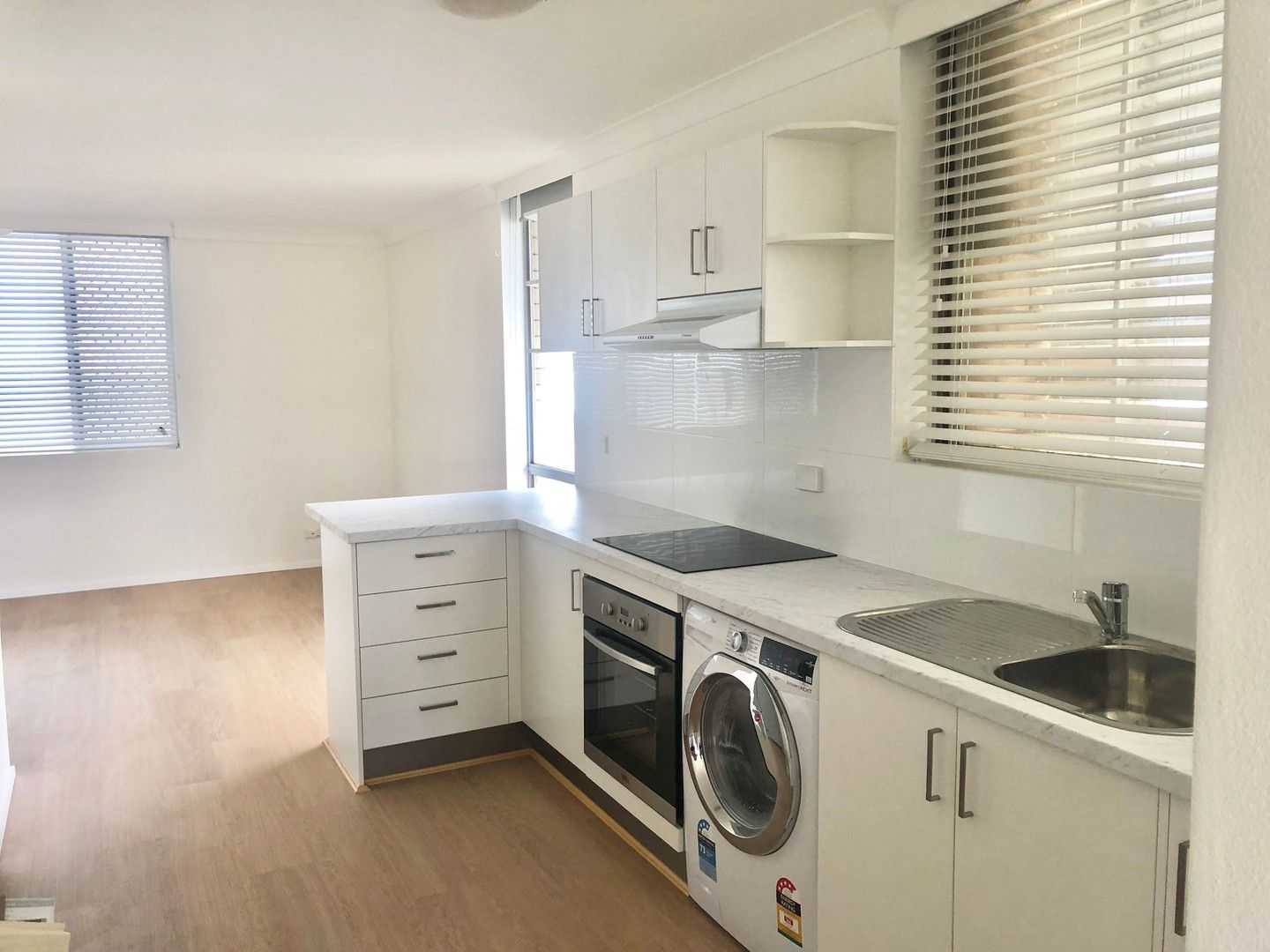 UNIT 6/2589 GOLD COAST HIGHWAY, Mermaid Beach QLD 4218 - Apartment For Rent - $550 | Domain