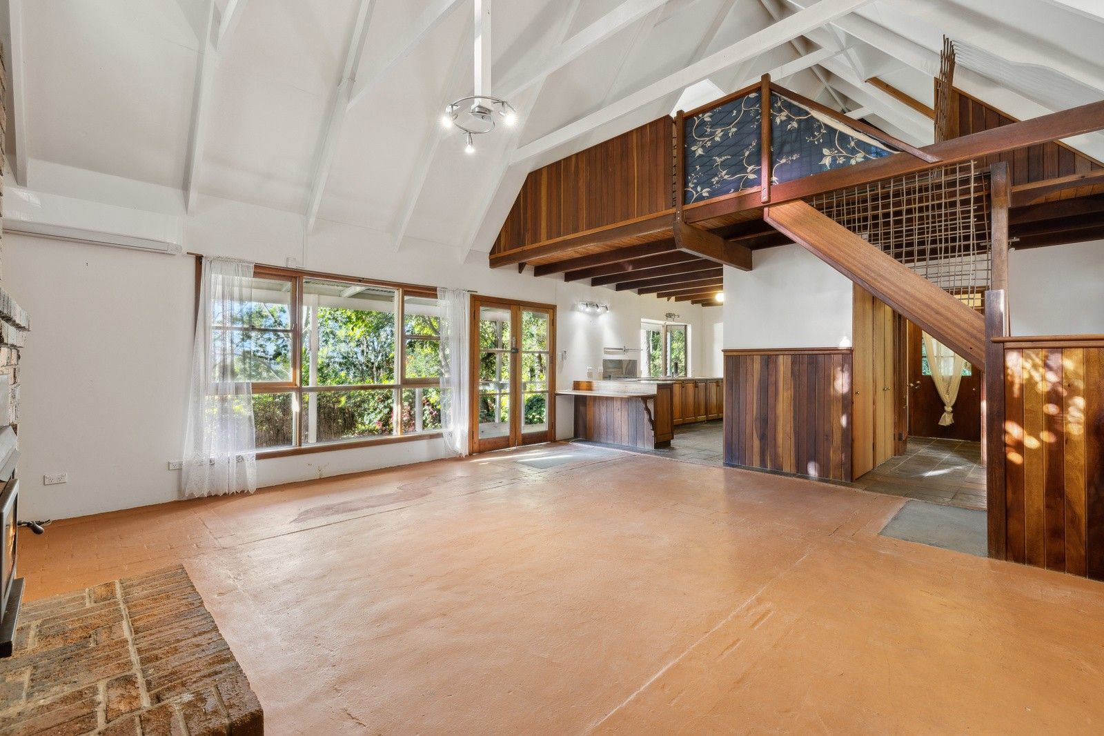 34 Hill Street, Bellingen NSW 2454 - House For Rent | Domain