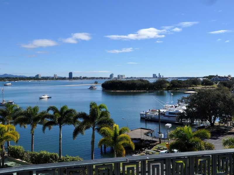 70/94 Seaworld Drive, Main Beach | Property History & Address Research ...