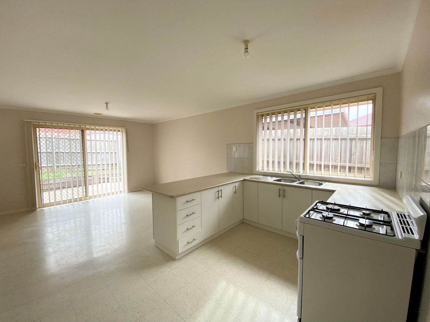 2/61 Tarlee Drive, Albanvale VIC 3021 - Apartment For Rent | Domain