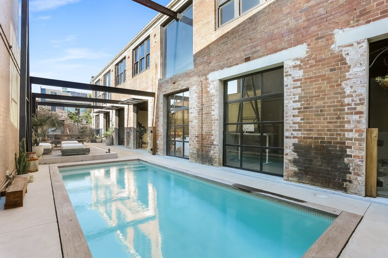 338 - 356 Mitchell Road, Alexandria NSW 2015 - House For Rent | Domain